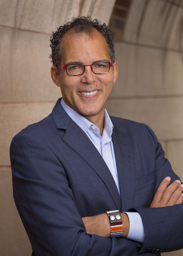 Reserve your spot at this year's Booklovers' Breakfast - Pratt Chat